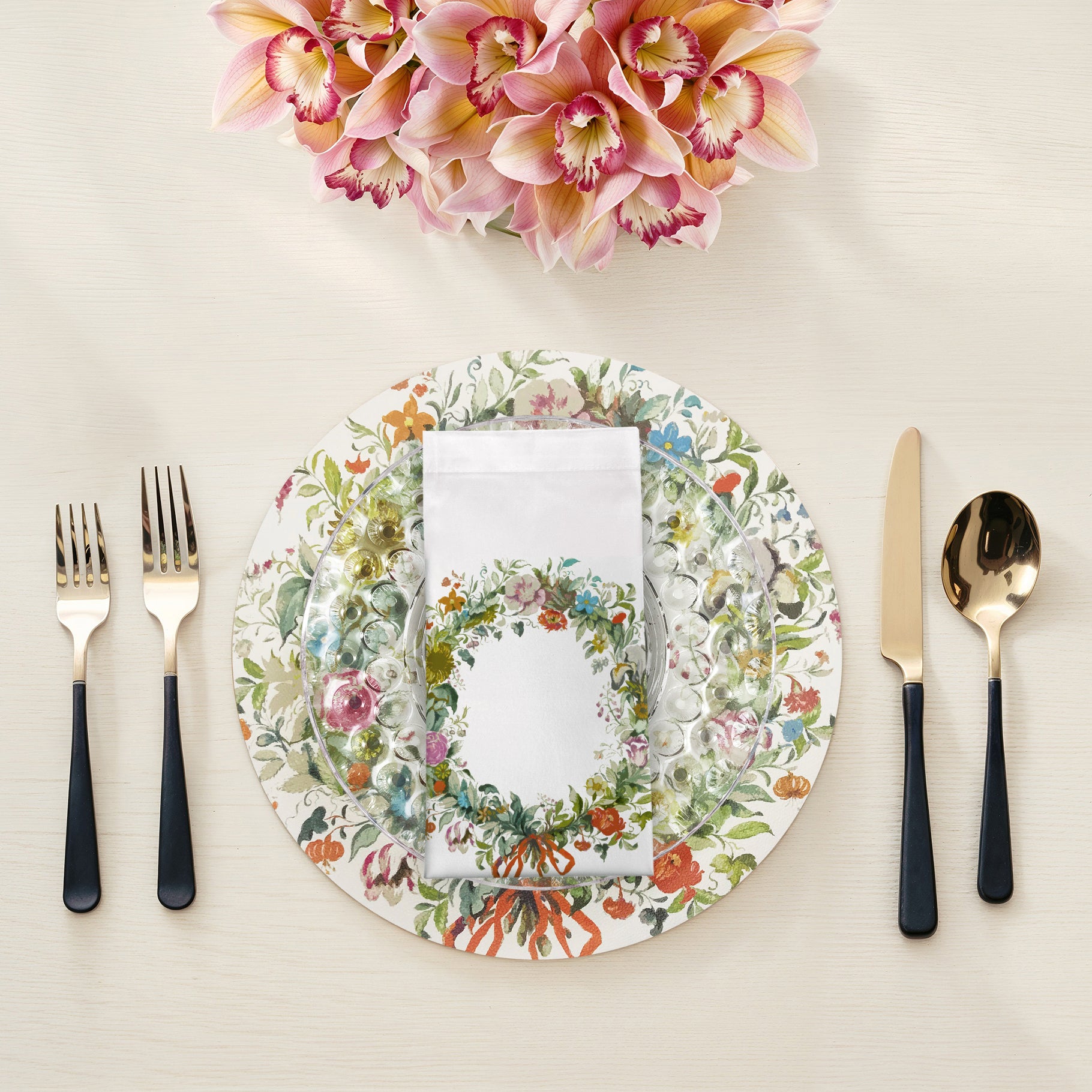 Wreath Flowers Gold Cotton Sateen Dinner Napkins – nicolettemayer.com